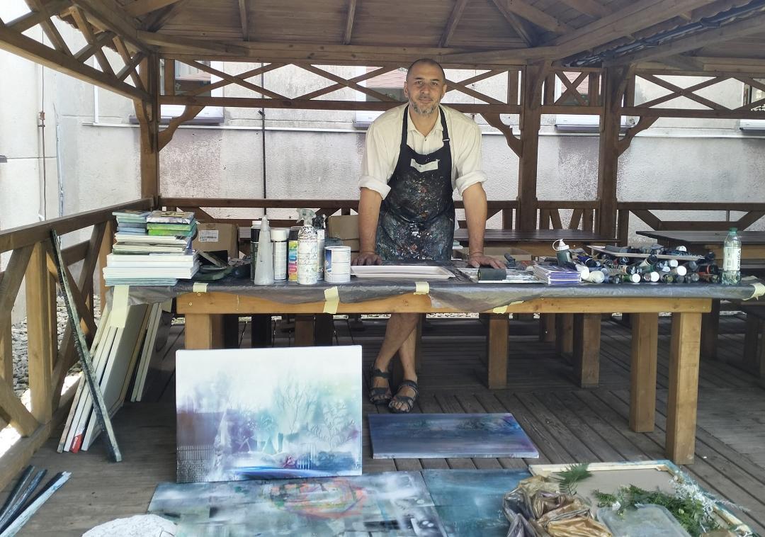 Impresii după expoziție – MAGAZIN CRITIC – UNIUNEA JURNALIȘTILOR ...